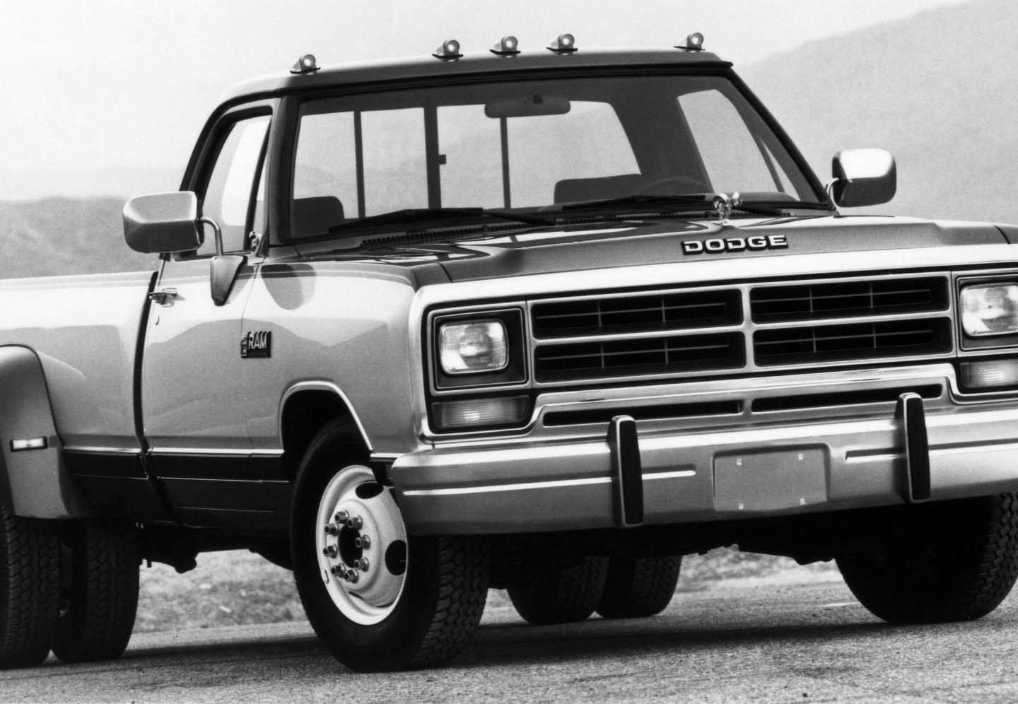 Dodge Ram 1.Generation (1981-1993) - Pick-up Trucks